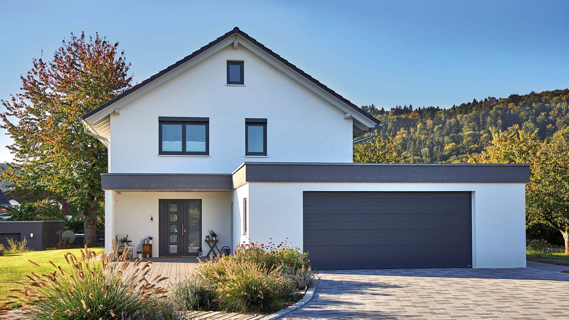 Haus Zimdal – Moderner Einfamilienhausklassiker mit Keller - Roth Bau GmbH